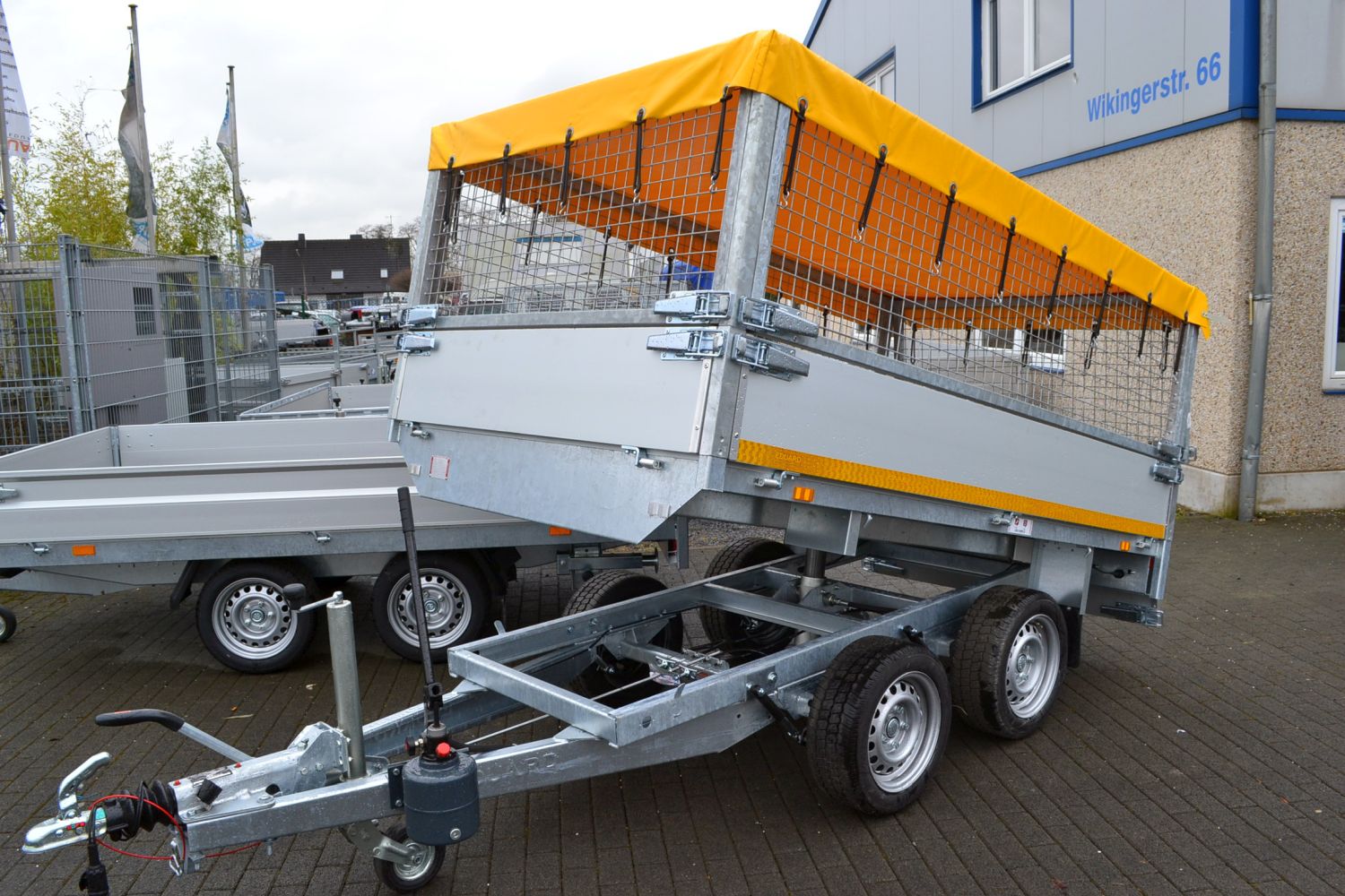 Eduard Anhanger Kipper 2000 Kg